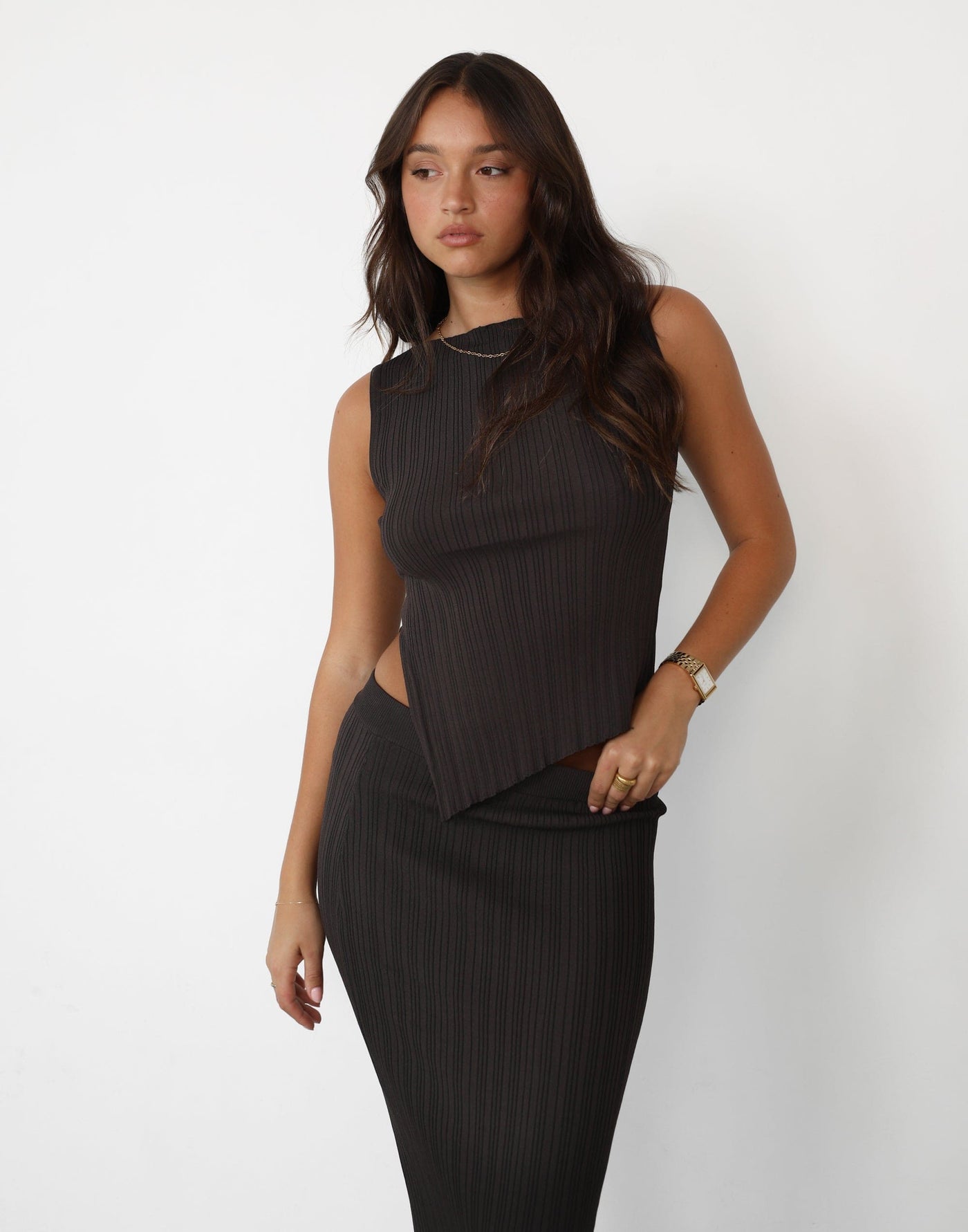 Kienna Maxi Skirt (Chocolate) | Charcoal Exclusive - Ribbed Maxi Skirt ...
